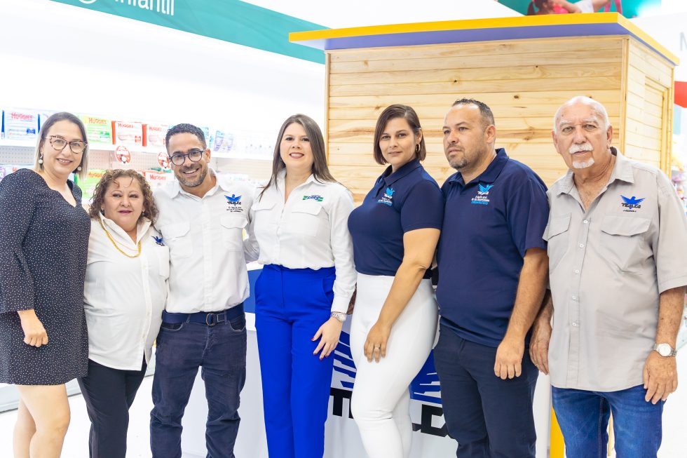 TEALCA inaugura la primera tienda tipo “kiosco” en alianza con Grupo COBECA y Farmacias SAAS ...